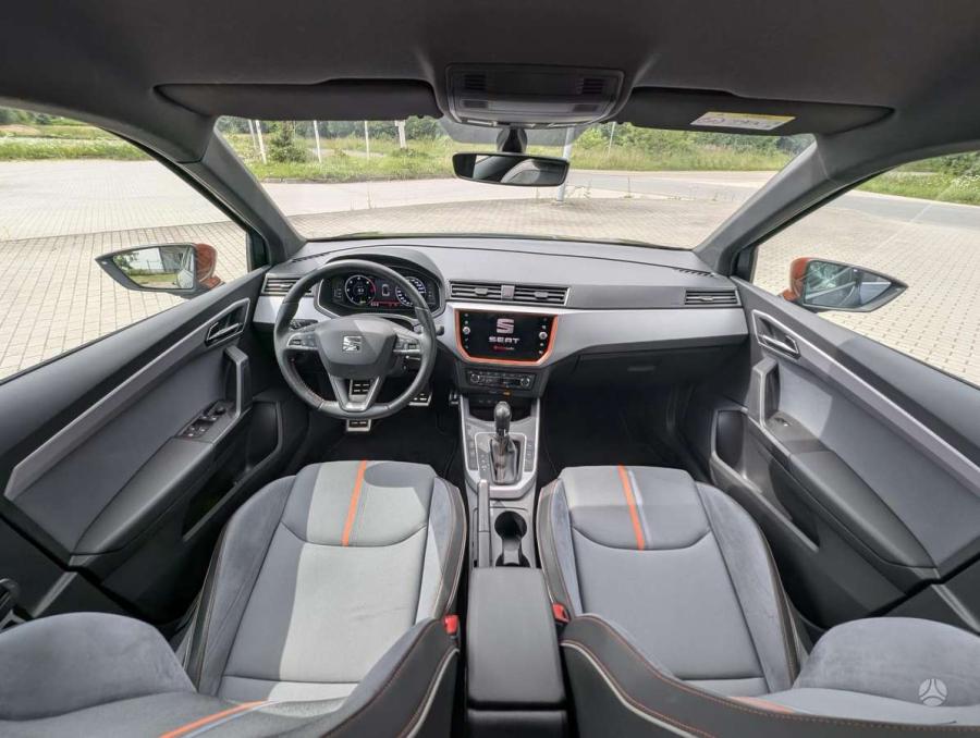 Pelēks SEAT Arona 2019 Kauņa, ar dzinēja tilpumu 1.60 L un nobraukumu 224 tūkst. km par 8500 €, foto 9 vietnē AUTOMOTO.COM.LV