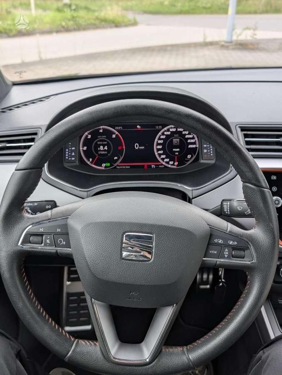 Pelēks SEAT Arona 2019 Kauņa, ar dzinēja tilpumu 1.60 L un nobraukumu 224 tūkst. km par 8500 €, foto 13 vietnē AUTOMOTO.COM.LV