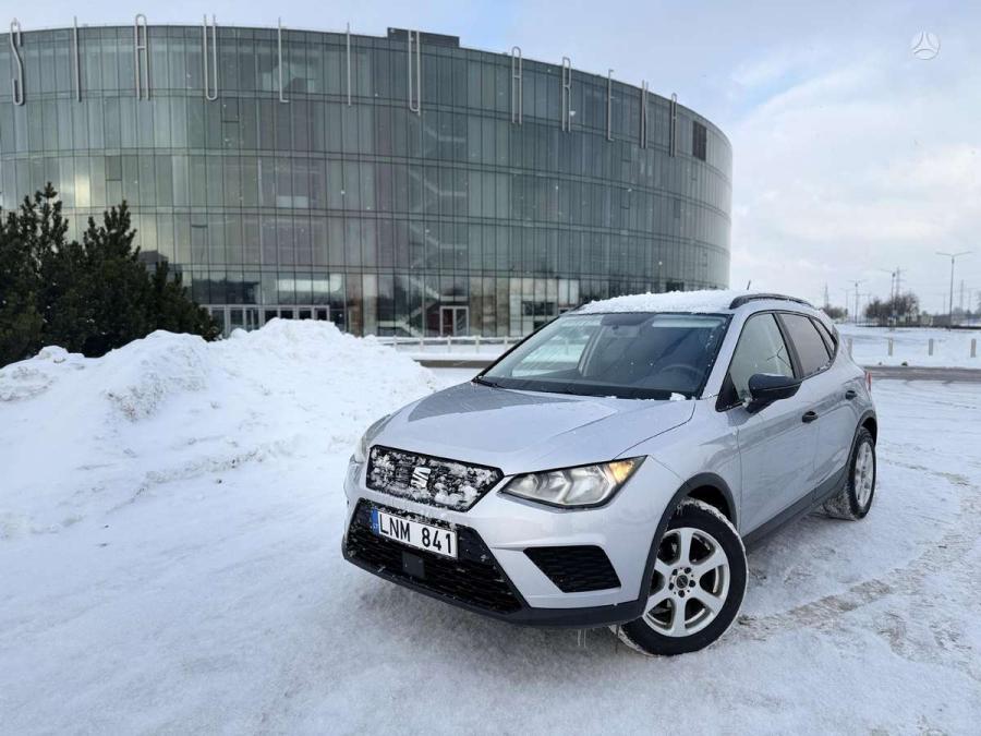 Grey SEAT Arona 2020 in Siauliai, with an engine capacity of 1.00 L and mileage of 10 thousand km for 11100 €, photo 7 on AUTOMOTO.COM.LV