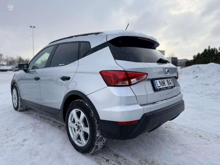 Grey SEAT Arona 2020 in Siauliai, with an engine capacity of 1.00 L and mileage of 10 thousand km for 11100 €, photo 10 on AUTOMOTO.COM.LV