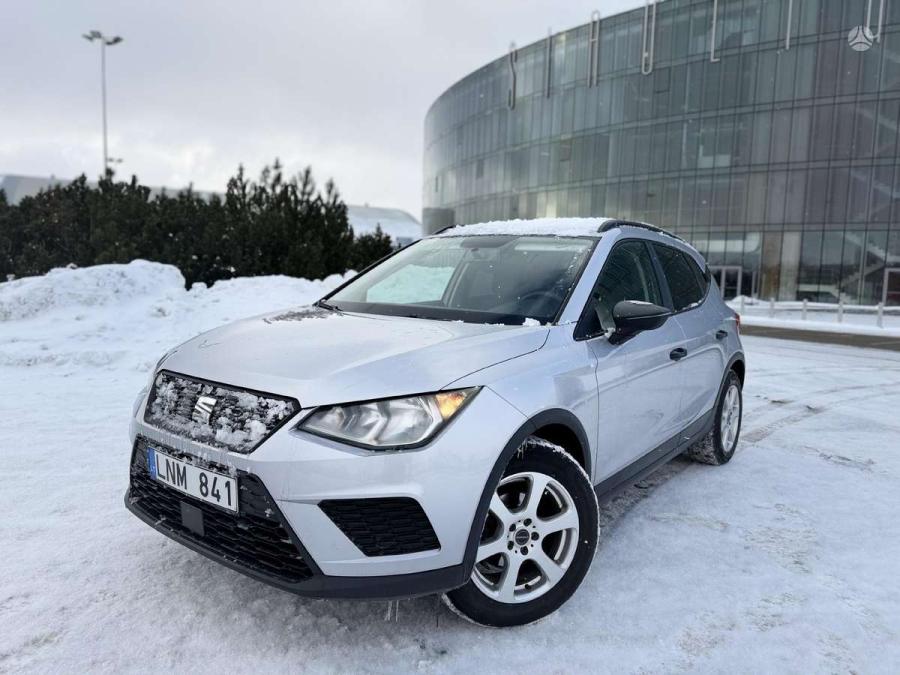Grey SEAT Arona 2020 in Siauliai, with an engine capacity of 1.00 L and mileage of 10 thousand km for 11100 €, photo 13 on AUTOMOTO.COM.LV