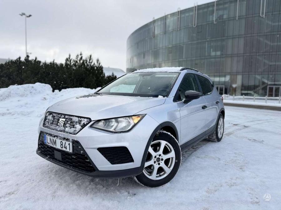 Grey SEAT Arona 2020 in Siauliai, with an engine capacity of 1.00 L and mileage of 10 thousand km for 11100 €, photo 14 on AUTOMOTO.COM.LV