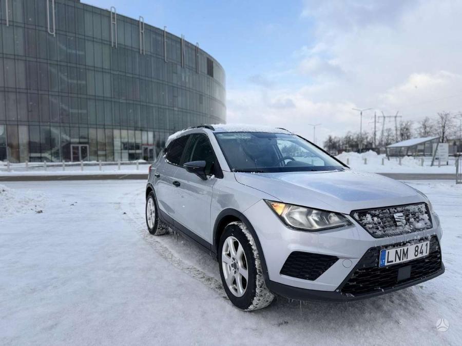 Grey SEAT Arona 2020 in Siauliai, with an engine capacity of 1.00 L and mileage of 10 thousand km for 11100 €, photo 16 on AUTOMOTO.COM.LV