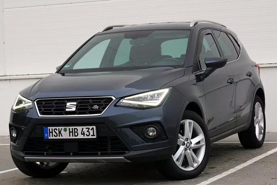 Pelēks SEAT Arona 2020 Rīga, ar dzinēja tilpumu 1.60 L un nobraukumu 177 tūkst. km par 9900 €, foto 4 vietnē AUTOMOTO.COM.LV
