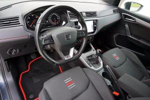 Pelēks SEAT Arona 2020 Rīga, ar dzinēja tilpumu 1.60 L un nobraukumu 177 tūkst. km par 9900 €, foto 18 vietnē AUTOMOTO.COM.LV