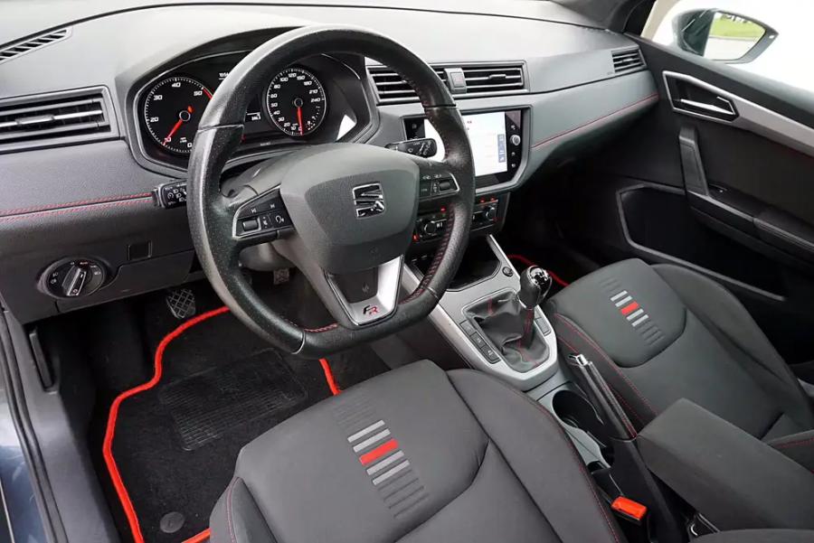 Pelēks SEAT Arona 2020 Rīga, ar dzinēja tilpumu 1.60 L un nobraukumu 177 tūkst. km par 9900 €, foto 18 vietnē AUTOMOTO.COM.LV