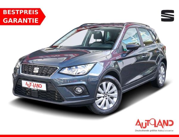 Grey SEAT Arona 2021 in Kaunas, with an engine capacity of 1.00 L and mileage of 35 thousand km for 22349 €, photo 1 on AUTOMOTO.COM.LV