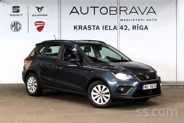 Grey SEAT Arona 2021 in Riga, with an engine capacity of 1.00 L and mileage of 96 thousand km for 13490 €, photo 3 on AUTOMOTO.COM.LV