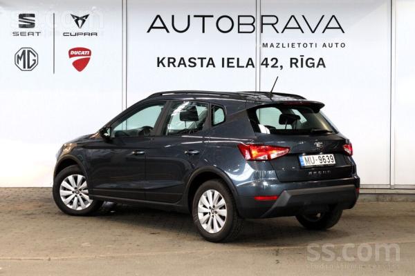 Grey SEAT Arona 2021 in Riga, with an engine capacity of 1.00 L and mileage of 96 thousand km for 13490 €, photo 6 on AUTOMOTO.COM.LV