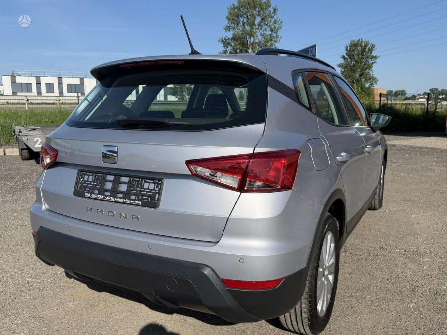 Grey SEAT Arona 2021 in Kaunas, with an engine capacity of 1.60 L and mileage of 129 thousand km for 11000 €, photo 7 on AUTOMOTO.COM.LV
