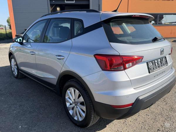 Pelēks SEAT Arona 2021 Kauņa, ar dzinēja tilpumu 1.60 L un nobraukumu 129 tūkst. km par 11000 €, foto 7 vietnē AUTOMOTO.COM.LV