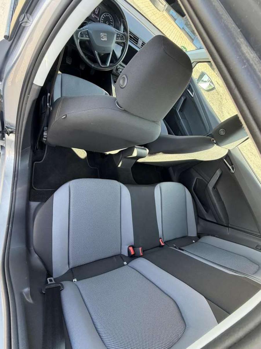 Grey SEAT Arona 2021 in Kaunas, with an engine capacity of 1.60 L and mileage of 129 thousand km for 11000 €, photo 11 on AUTOMOTO.COM.LV