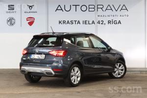 Grey SEAT Arona 2022 in Riga, with an engine capacity of 1.00 L and mileage of 35 thousand km for 16490 €, photo 6 on AUTOMOTO.COM.LV