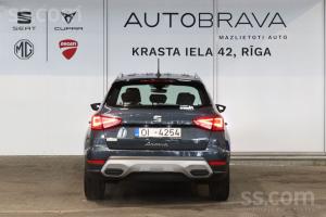 Grey SEAT Arona 2022 in Riga, with an engine capacity of 1.00 L and mileage of 35 thousand km for 16490 €, photo 7 on AUTOMOTO.COM.LV