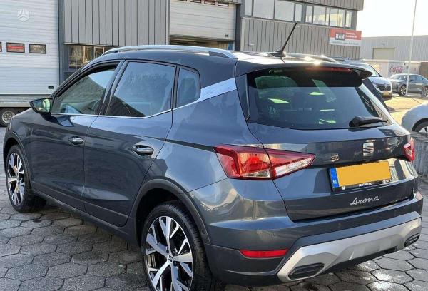 Pelēks SEAT Arona 2022 Kauņa, ar dzinēja tilpumu 1.00 L un nobraukumu 90 tūkst. km par 12584 €, foto 6 vietnē AUTOMOTO.COM.LV