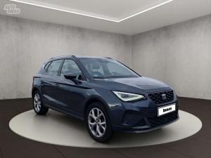 Pelēks SEAT Arona 2023 Kauņa, ar dzinēja tilpumu 1.00 L un nobraukumu 14 tūkst. km par 27437 €, foto 7 vietnē AUTOMOTO.COM.LV