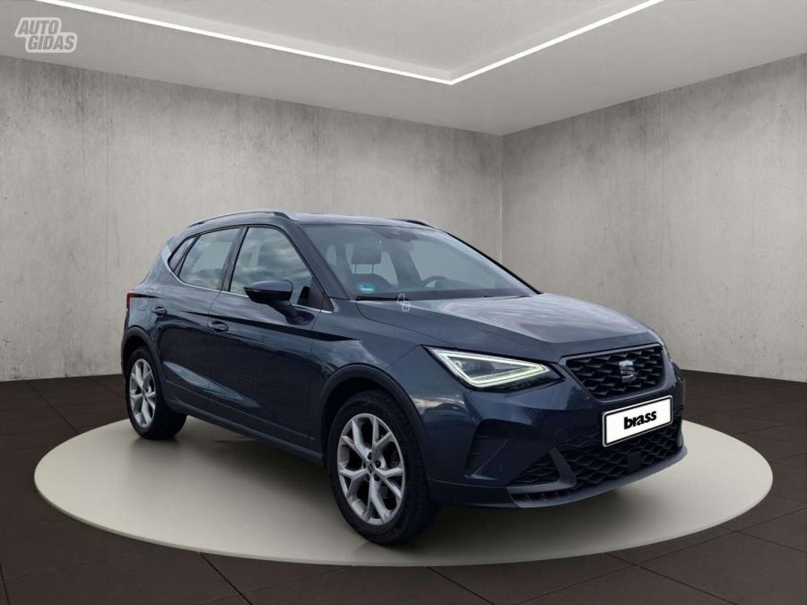 Pelēks SEAT Arona 2023 Kauņa, ar dzinēja tilpumu 1.00 L un nobraukumu 14 tūkst. km par 27437 €, foto 7 vietnē AUTOMOTO.COM.LV