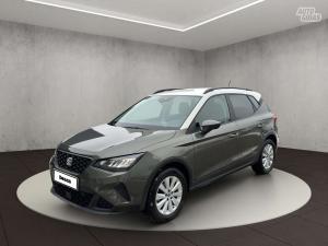 Pelēks SEAT Arona 2023 Kauņa, ar dzinēja tilpumu 1.00 L un nobraukumu 22 tūkst. km par 21678 €, foto  vietnē AUTOMOTO.COM.LV