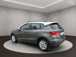 Grey SEAT Arona 2023 in Kaunas, with an engine capacity of 1.00 L and mileage of 22 thousand km for 21678 €, photo 3 on AUTOMOTO.COM.LV