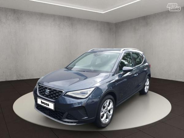 Grey SEAT Arona 2023 in Kaunas, with an engine capacity of 1.00 L and mileage of 27 thousand km for 22694 €, photo 1 on AUTOMOTO.COM.LV