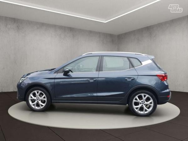 Grey SEAT Arona 2023 in Kaunas, with an engine capacity of 1.00 L and mileage of 27 thousand km for 22694 €, photo 2 on AUTOMOTO.COM.LV