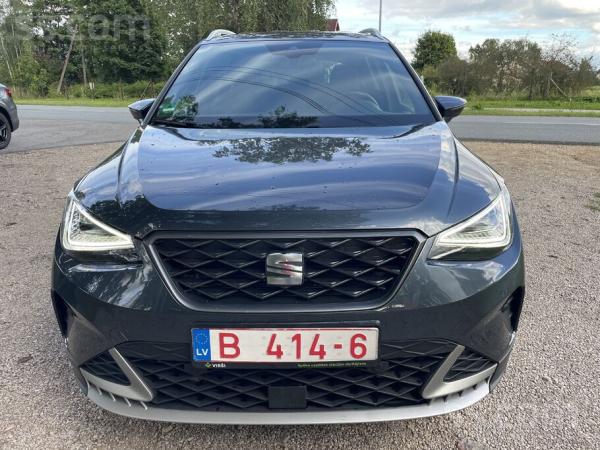 Grey SEAT Arona 2023 in Riga, with an engine capacity of 1.00 L and mileage of 6 thousand km for 15990 €, photo 8 on AUTOMOTO.COM.LV
