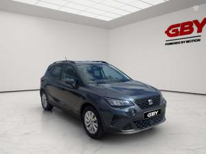 Grey SEAT Arona 2023 in Kaunas, with an engine capacity of 1.00 L and mileage of 47 thousand km for 14500 €, photo 3 on AUTOMOTO.COM.LV