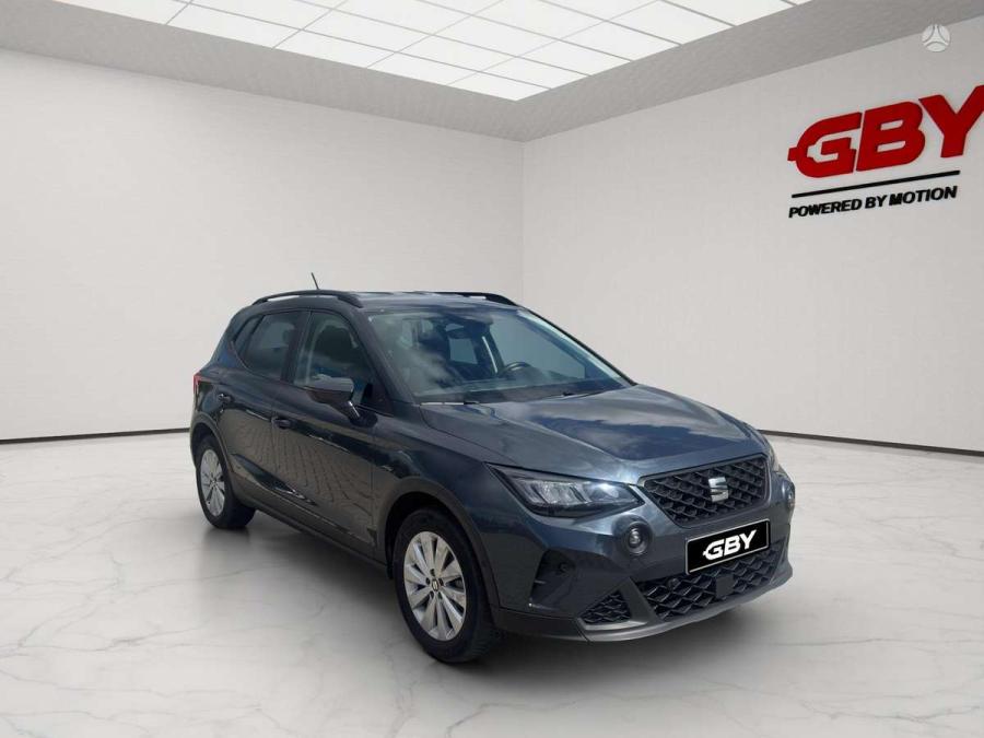 Grey SEAT Arona 2023 in Kaunas, with an engine capacity of 1.00 L and mileage of 47 thousand km for 14500 €, photo 3 on AUTOMOTO.COM.LV