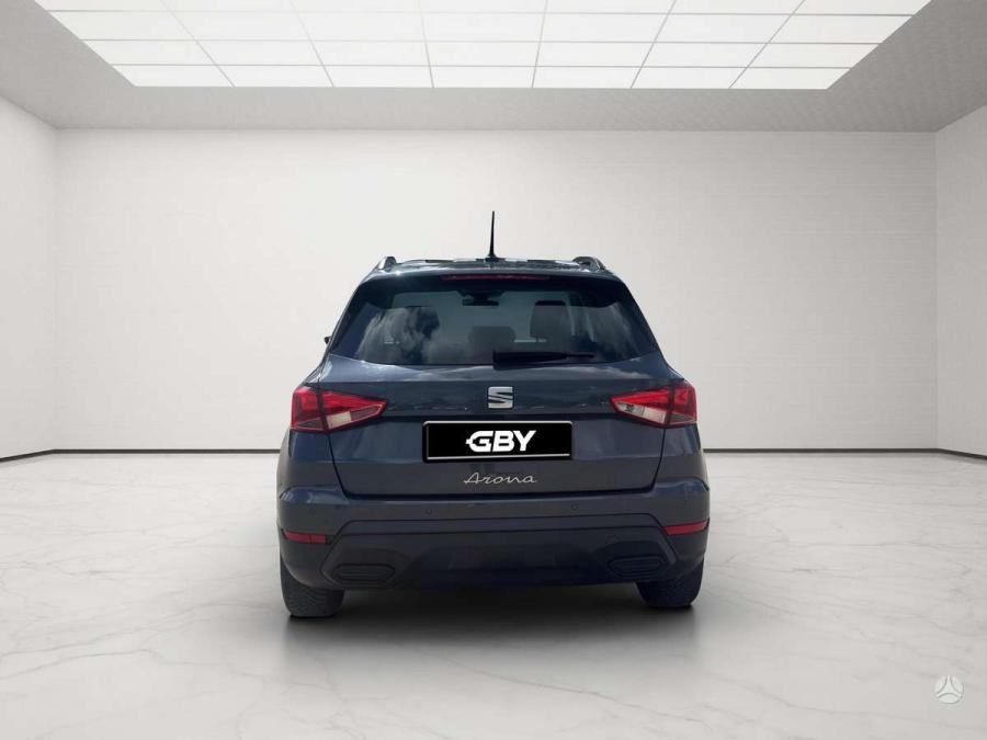 Grey SEAT Arona 2023 in Kaunas, with an engine capacity of 1.00 L and mileage of 47 thousand km for 14500 €, photo 5 on AUTOMOTO.COM.LV