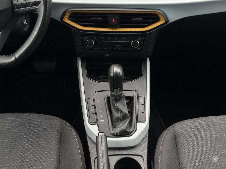 Grey SEAT Arona 2023 in Kaunas, with an engine capacity of 1.00 L and mileage of 47 thousand km for 14500 €, photo 11 on AUTOMOTO.COM.LV