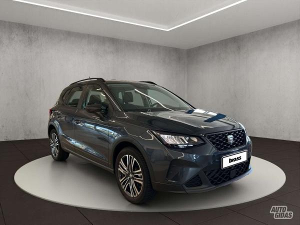 Pelēks SEAT Arona 2024 Kauņa, ar dzinēja tilpumu 1.00 L un nobraukumu 10 tūkst. km par 24788 €, foto 7 vietnē AUTOMOTO.COM.LV