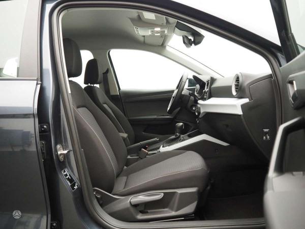 Pelēks SEAT Arona 2024 Viļņa, ar dzinēja tilpumu 1.00 L un nobraukumu 39 tūkst. km par 19500 €, foto 7 vietnē AUTOMOTO.COM.LV