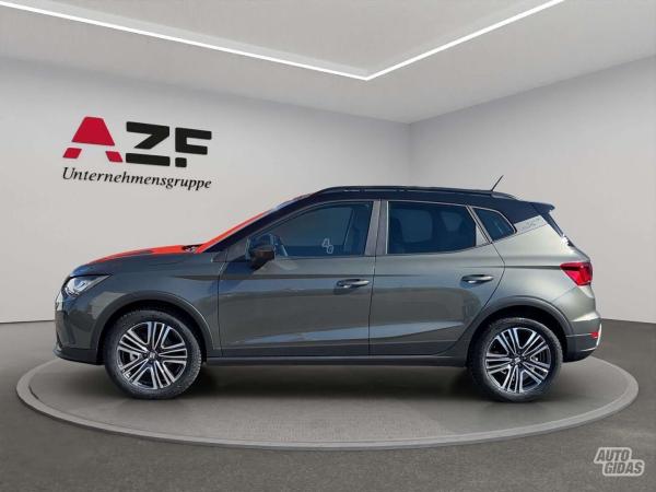 Grey SEAT Arona 2025 in Kaunas, with an engine capacity of 1.00 L and mileage of 10 thousand km for 25344 €, photo 5 on AUTOMOTO.COM.LV