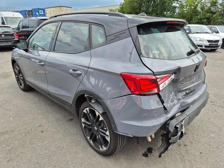 Grey SEAT Arona 2026 in Siauliai, with an engine capacity of 1.50 L and mileage of 12 thousand km for 18500 €, photo 4 on AUTOMOTO.COM.LV