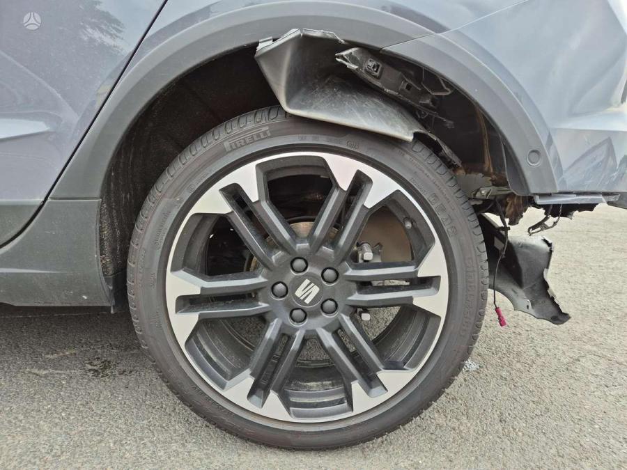 Grey SEAT Arona 2026 in Siauliai, with an engine capacity of 1.50 L and mileage of 12 thousand km for 18500 €, photo 15 on AUTOMOTO.COM.LV