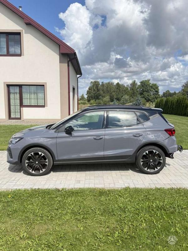 Pelēks SEAT Arona 2026 Šauļi, ar dzinēja tilpumu 1.50 L un nobraukumu 12 tūkst. km par 17800 €, foto 6 vietnē AUTOMOTO.COM.LV