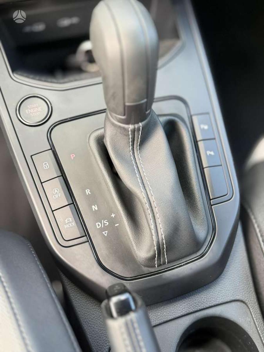 Pelēks SEAT Arona 2026 Šauļi, ar dzinēja tilpumu 1.50 L un nobraukumu 12 tūkst. km par 17800 €, foto 16 vietnē AUTOMOTO.COM.LV