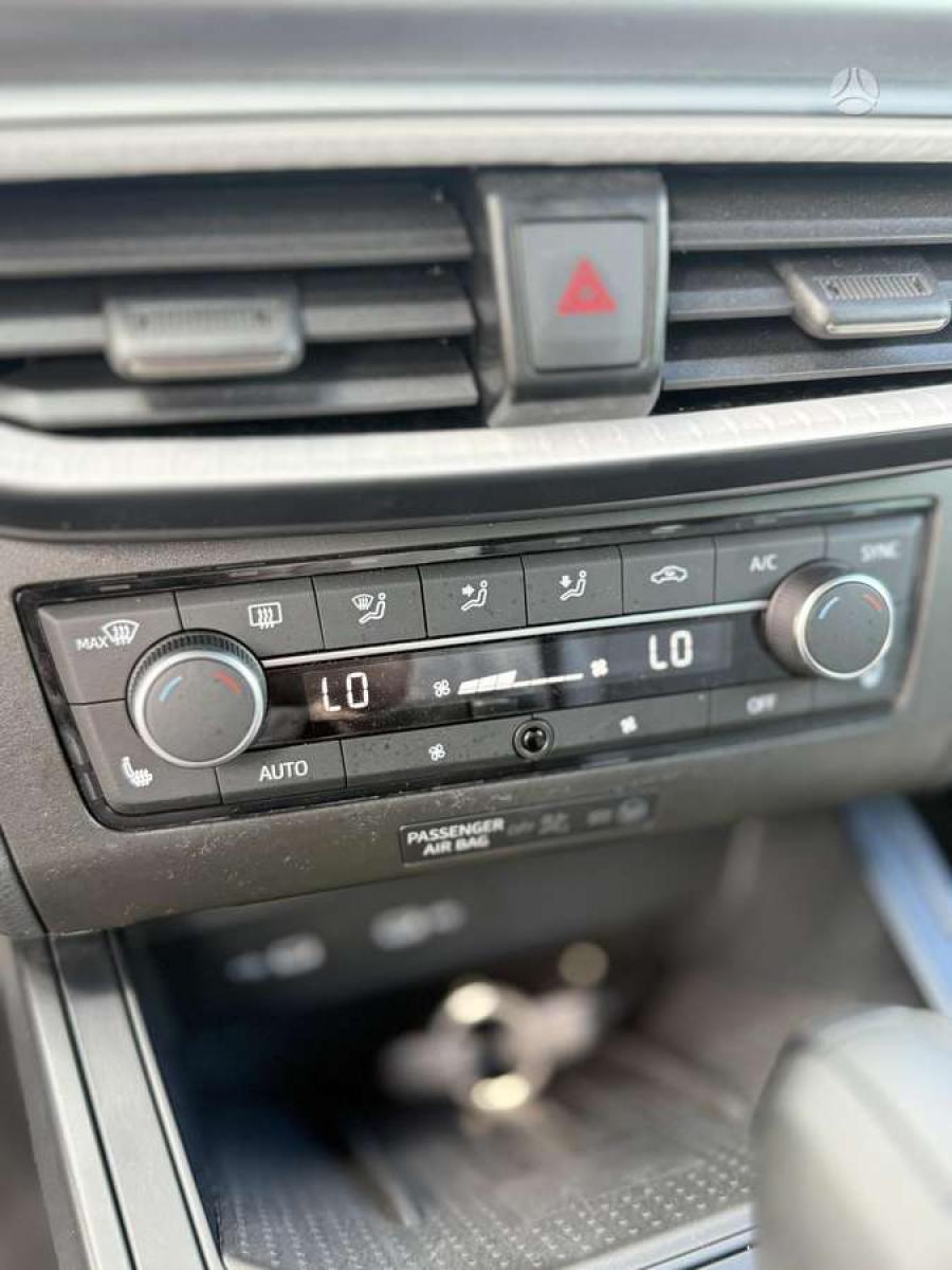 Pelēks SEAT Arona 2026 Šauļi, ar dzinēja tilpumu 1.50 L un nobraukumu 12 tūkst. km par 17800 €, foto 17 vietnē AUTOMOTO.COM.LV