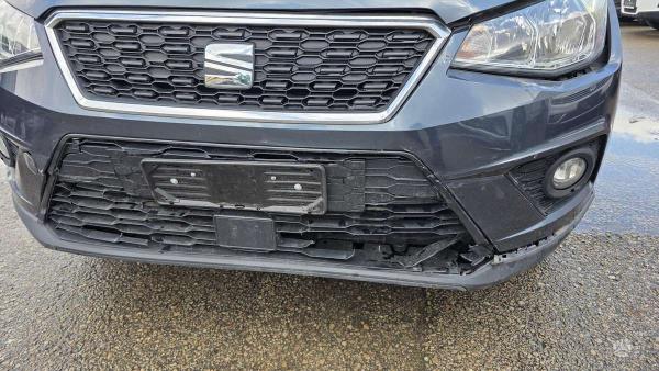 Pelēks SEAT Arona 2019 Tauragė, ar dzinēja tilpumu 1.60 L un nobraukumu 79 tūkst. km par 6300 €, foto 9 vietnē AUTOMOTO.COM.LV