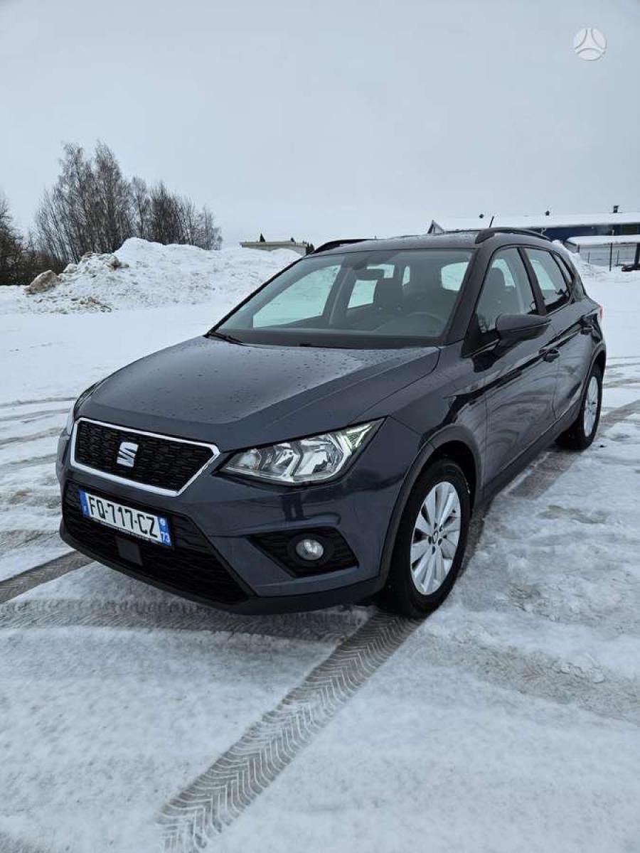 Grey SEAT Arona 2020 in Taurage, with an engine capacity of 1.60 L and mileage of 170 thousand km for 11500 €, photo 1 on AUTOMOTO.COM.LV