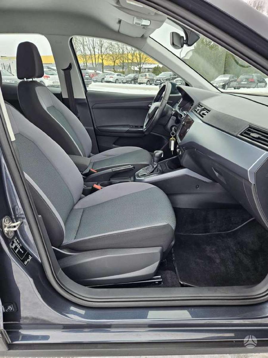 Pelēks SEAT Arona 2020 Tauragė, ar dzinēja tilpumu 1.60 L un nobraukumu 170 tūkst. km par 11500 €, foto 13 vietnē AUTOMOTO.COM.LV