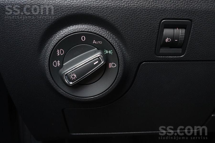 Pelēks SEAT Arona 2021 Rīga, ar dzinēja tilpumu 1.00 L un nobraukumu 83 tūkst. km par 13490 €, foto 23 vietnē AUTOMOTO.COM.LV