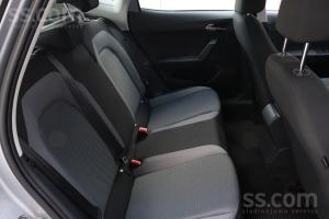 Pelēks SEAT Arona 2021 Rīga, ar dzinēja tilpumu 1.00 L un nobraukumu 83 tūkst. km par 13490 €, foto 27 vietnē AUTOMOTO.COM.LV