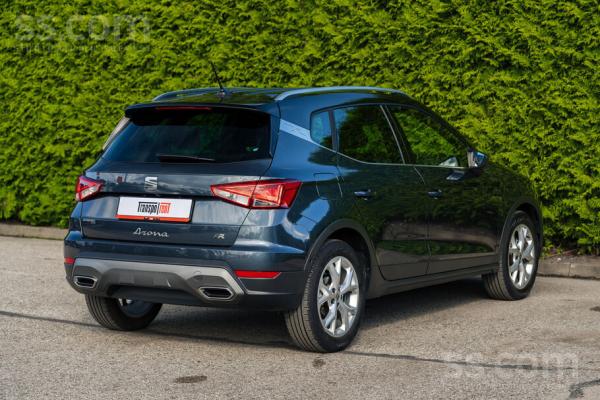Pelēks SEAT Arona 2023 Rīga, ar dzinēja tilpumu 1.00 L un nobraukumu 53 tūkst. km par 15500 €, foto 5 vietnē AUTOMOTO.COM.LV
