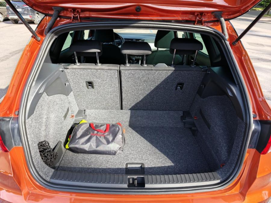 SEAT Arona 2018 in Tallinn, with an engine capacity of 1.00 L and mileage of 73 thousand km for 11400 €, photo 15 on AUTOMOTO.COM.LV