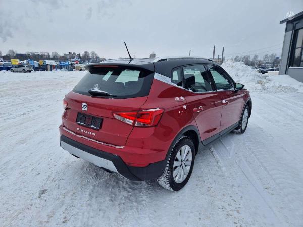 Red SEAT Arona 2018 in Panevezys, with an engine capacity of 1.00 L and mileage of 180 thousand km for 6990 €, photo 5 on AUTOMOTO.COM.LV