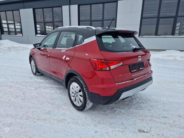 Red SEAT Arona 2018 in Panevezys, with an engine capacity of 1.00 L and mileage of 180 thousand km for 6990 €, photo 9 on AUTOMOTO.COM.LV
