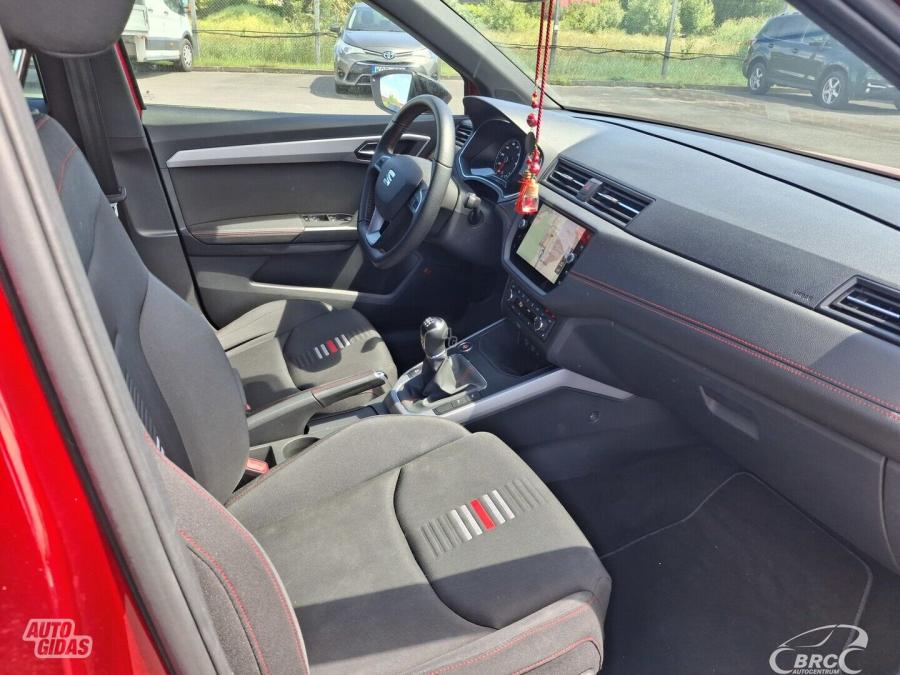 Красный Сеат Arona 2019 в Авиженяй, объемом двигателя 1.00 л и пробегом 99 тыс. км за 12900 €, фото 10 на AUTOMOTO.COM.LV
