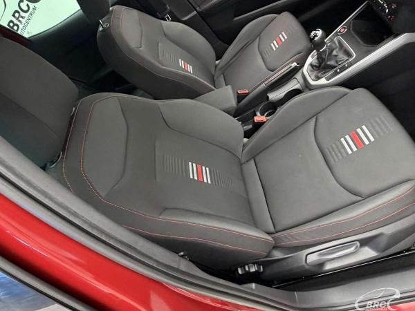 Sarkans SEAT Arona 2019 Viļņa, ar dzinēja tilpumu 1.00 L un nobraukumu 99 tūkst. km par 12900 €, foto 6 vietnē AUTOMOTO.COM.LV