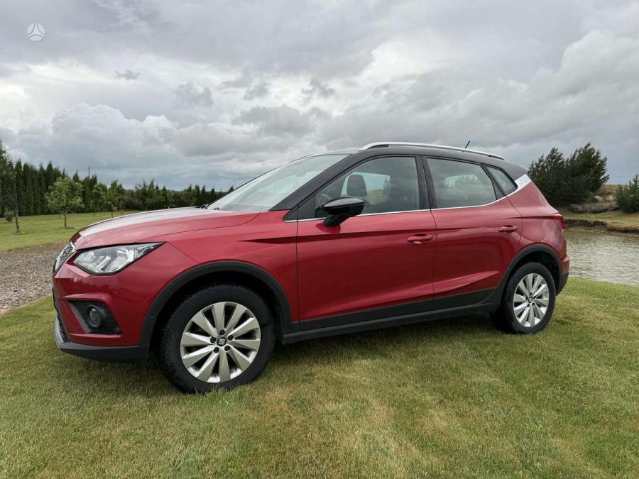 Red SEAT Arona 2019 in Siauliai, with an engine capacity of 1.60 L and mileage of 98 thousand km for 10200 €, photo 6 on AUTOMOTO.COM.LV